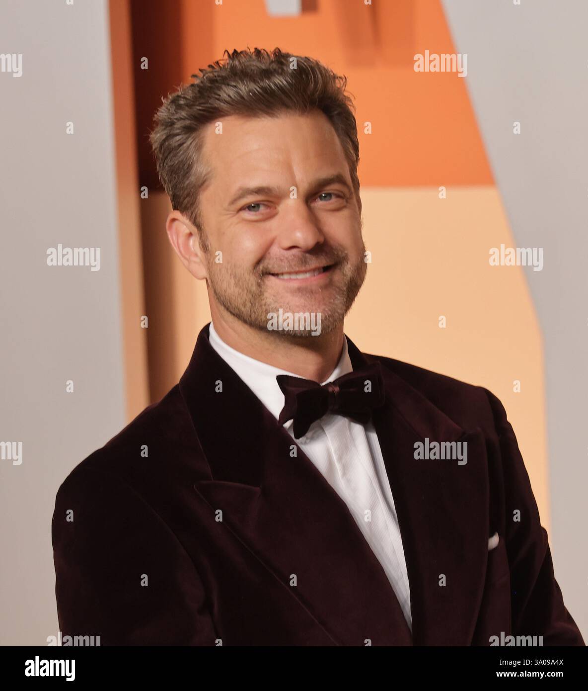 Joshua Jackson attends the 2025 Vanity Fair Oscar Party at Wallis ...