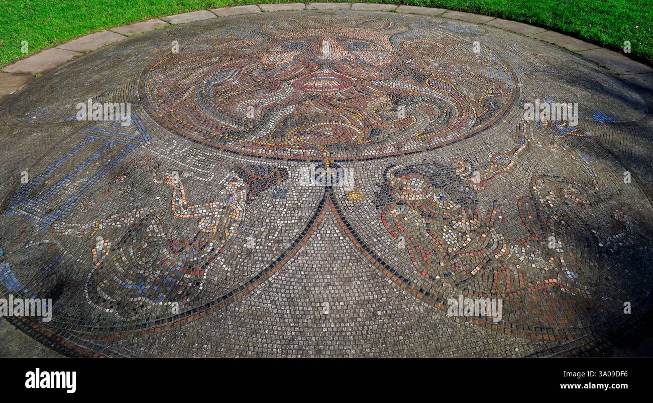 Central mosaic rondel at the Beazer Garden Maze (labyrinth), Bath near ...