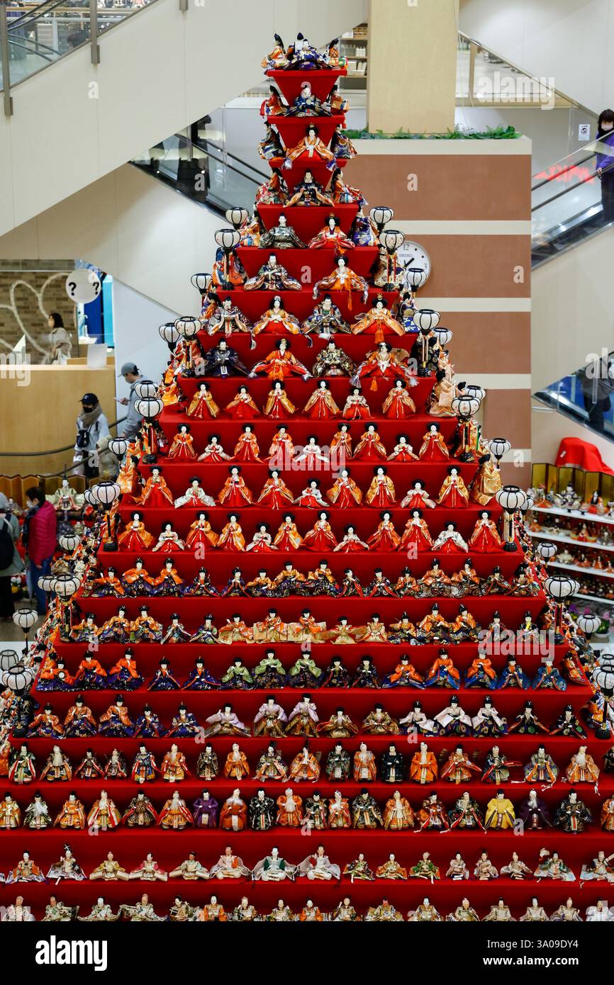 Saitama, Japan. 03rd Mar, 2025. A big 7-meter-tall doll pyramid is on ...
