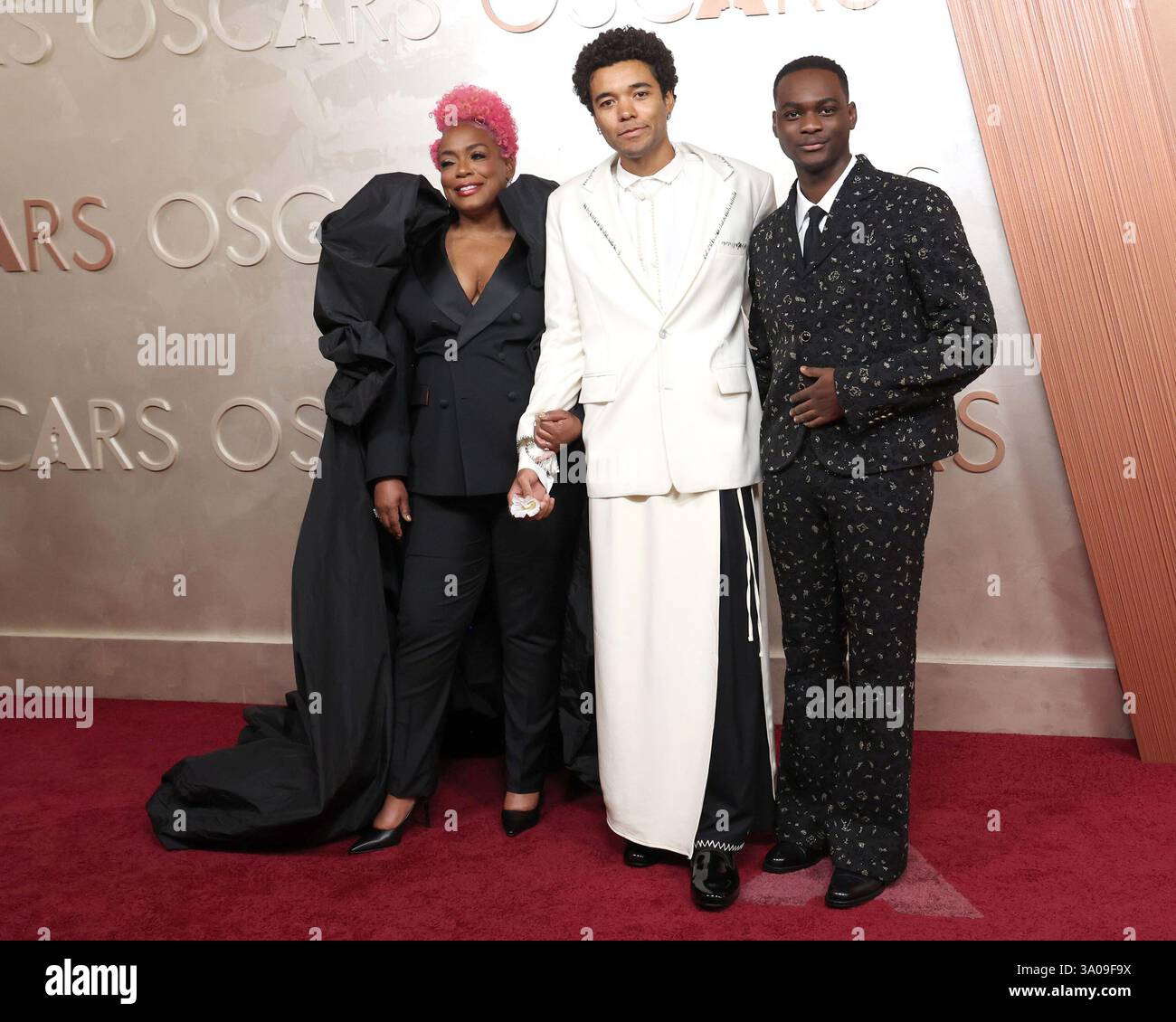 Los Angeles, USA. 2, March, 2025. Pictured left to right, Aunjanue ...