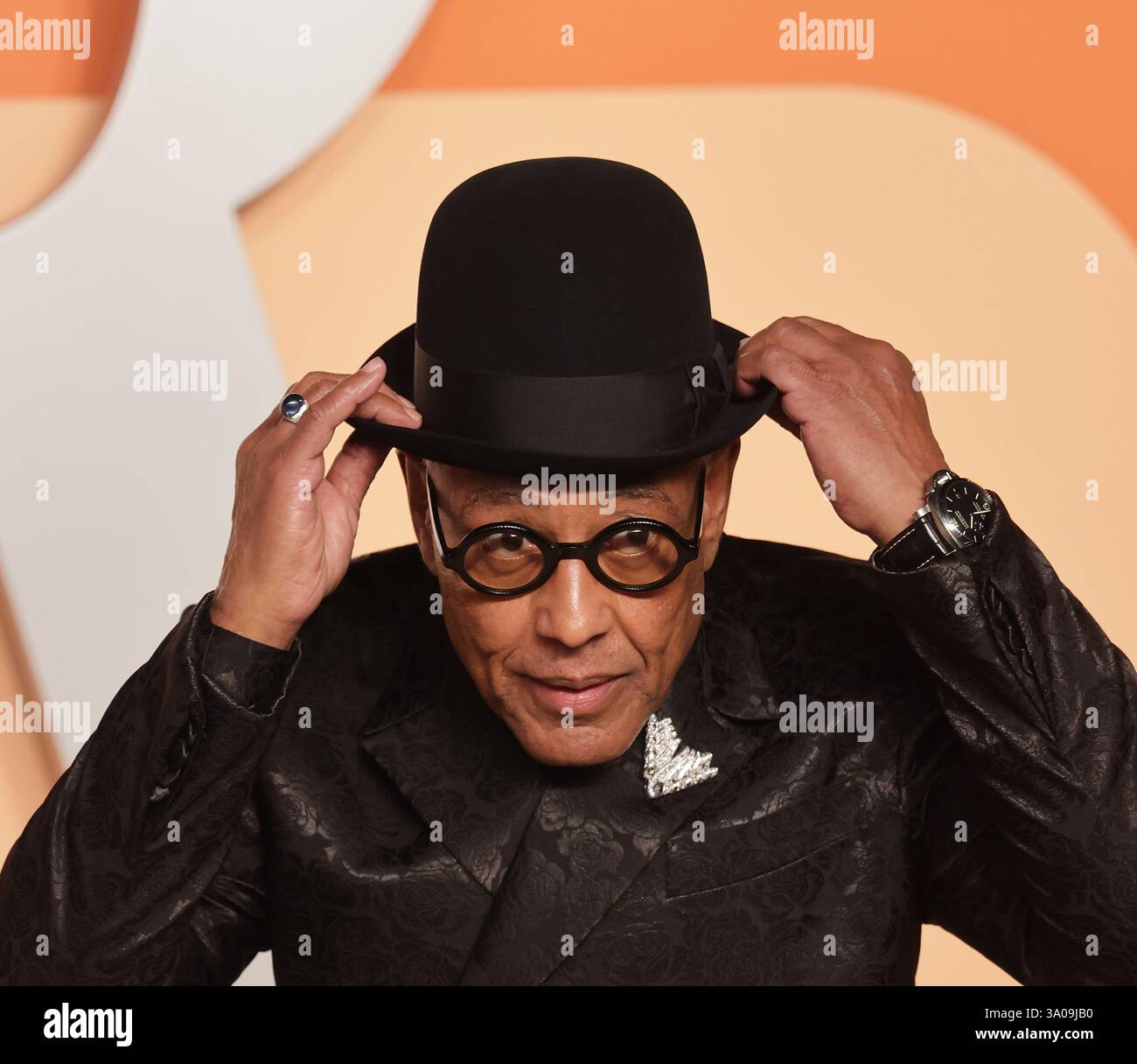 Beverly Hills, USA. 03rd Mar, 2025. Giancarlo Esposito attends the 2025 ...