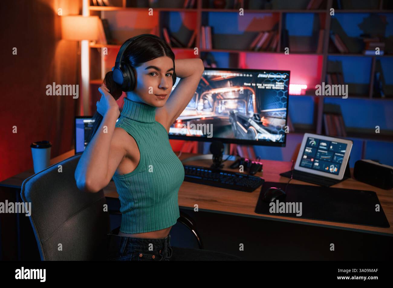 Lighting cybersport hi-res stock photography and images - Alamy
