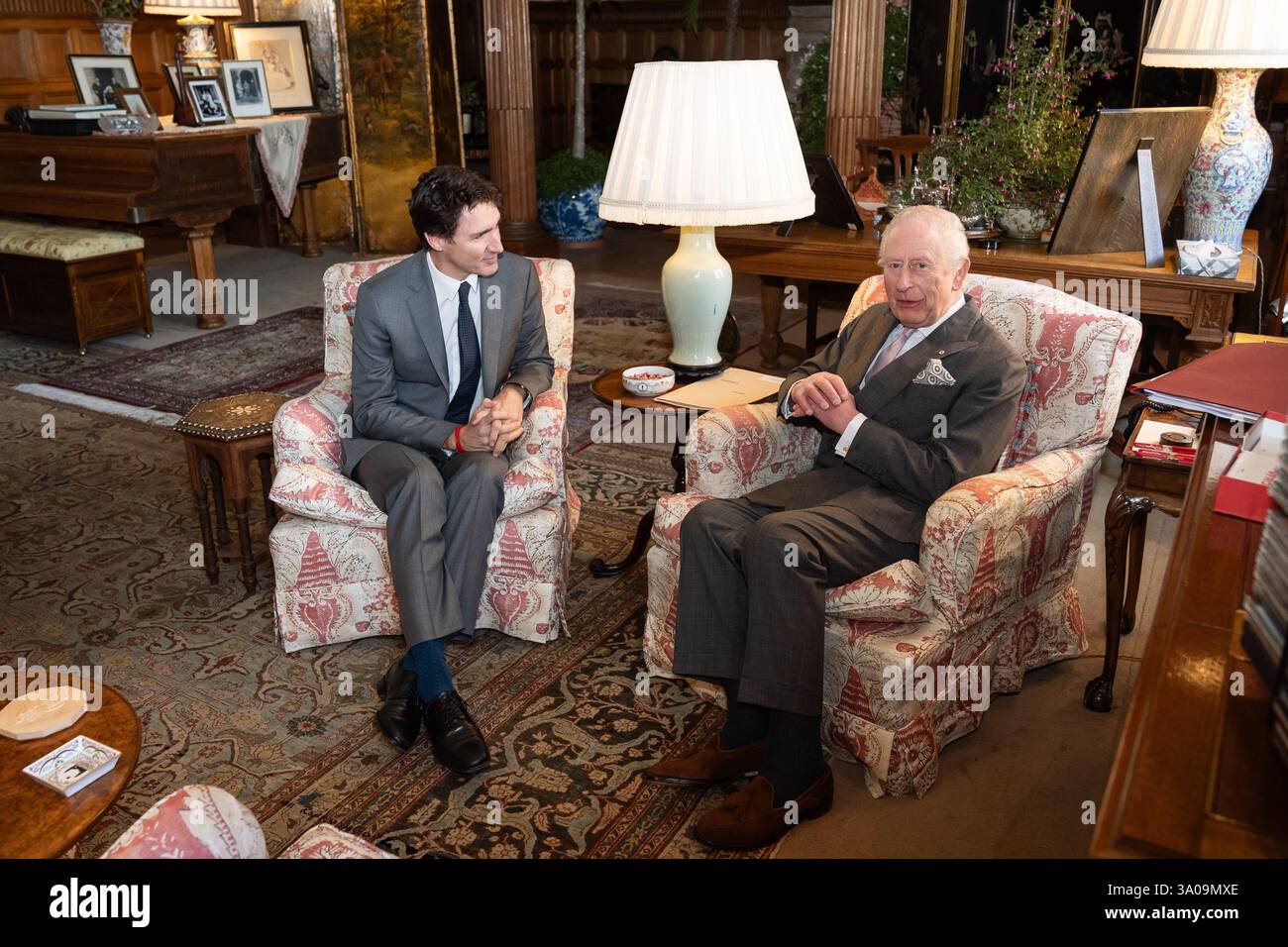 King Charles III meets Canadian Prime Minister Justin Trudeau at the ...