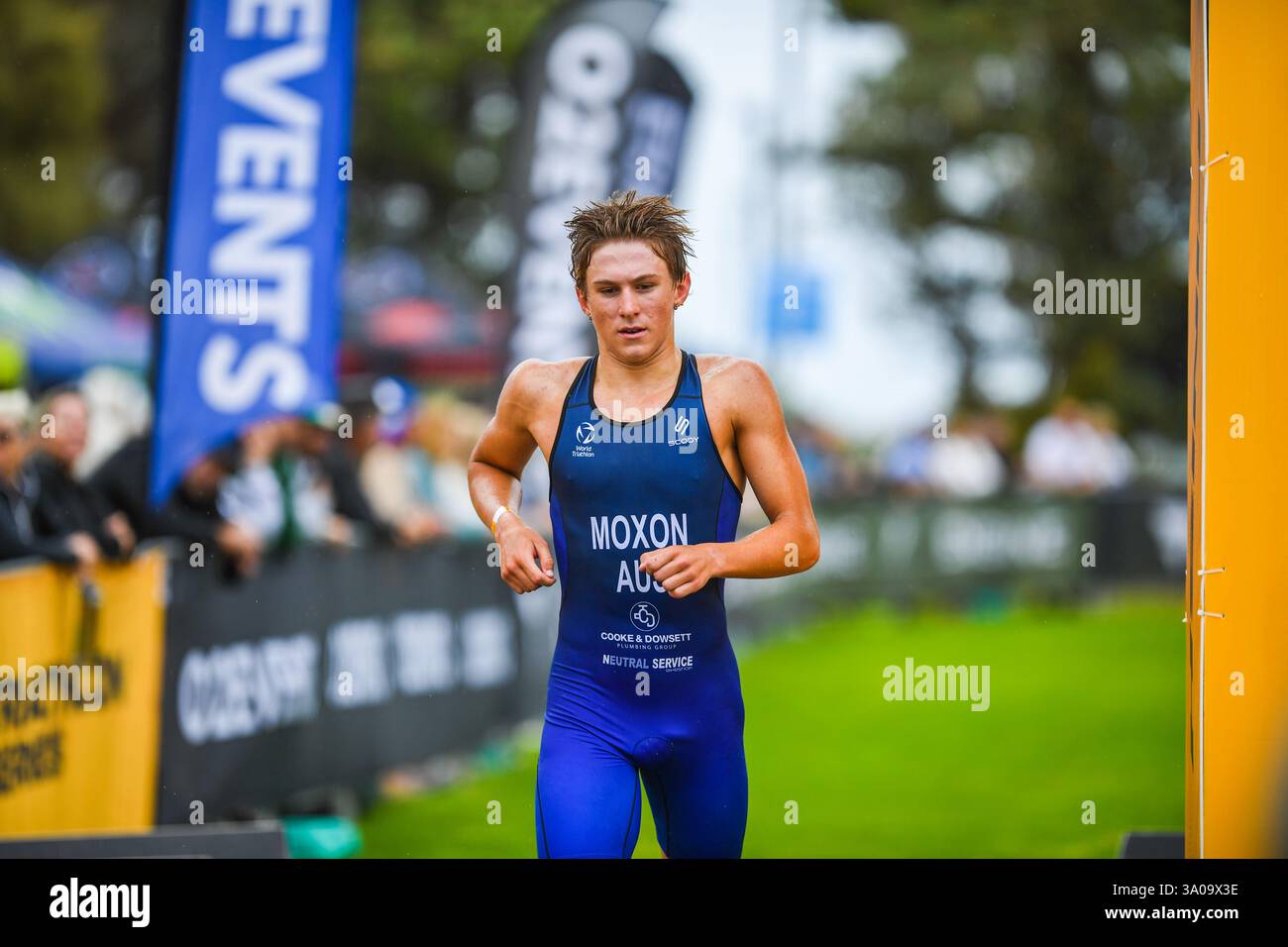 Oliver moxon hi-res stock photography and images - Alamy