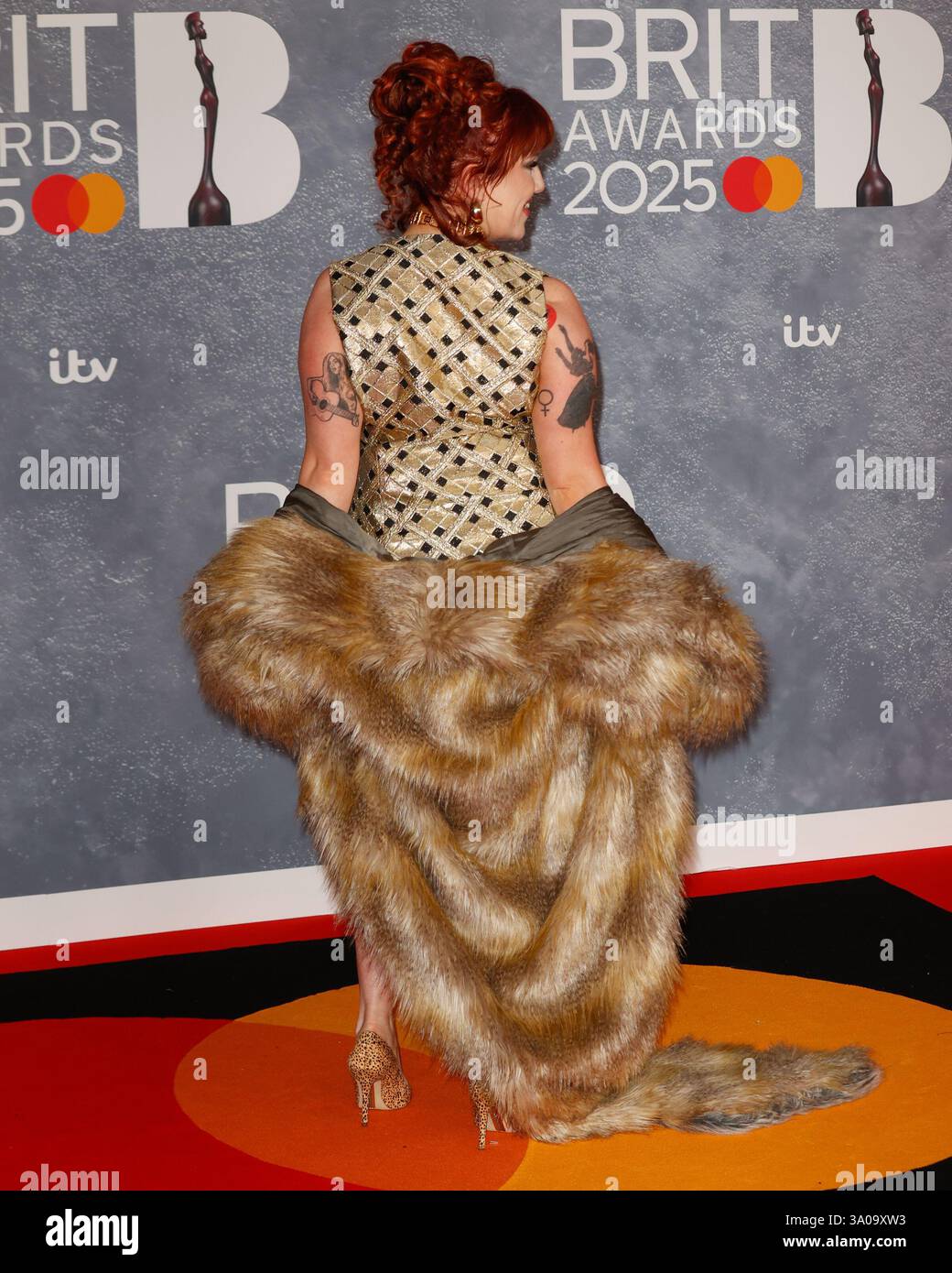 London, UK. 01st Mar, 2025. CMAT attends The BRIT Awards 2025 held at ...