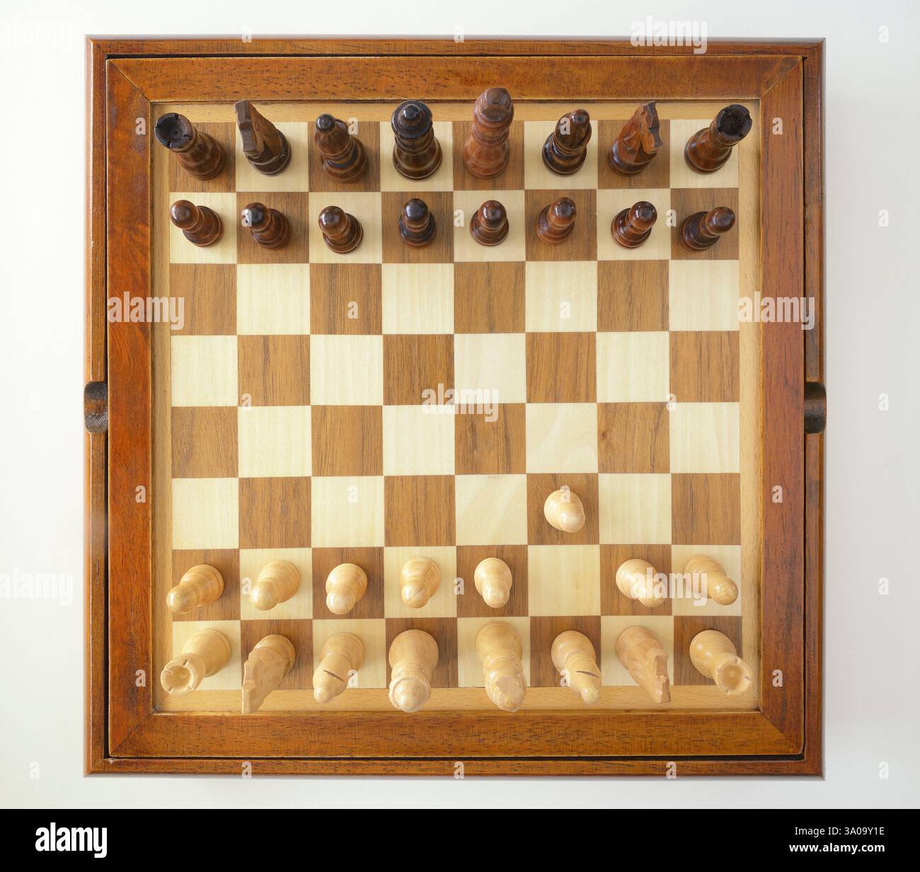 The Barnes Opening, also known as the Gedults Opening, is a chess ...