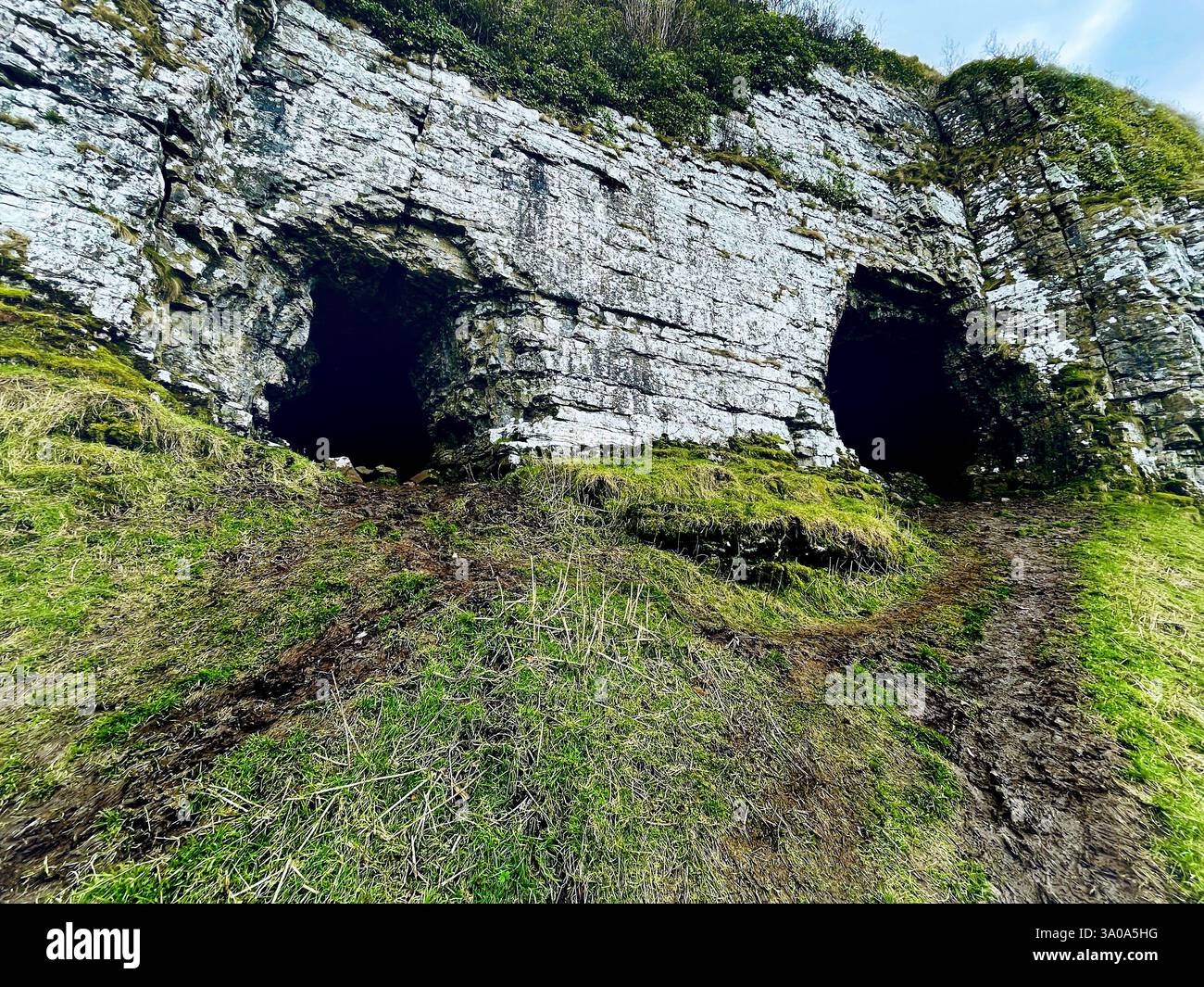 Keshcorran cave hi-res stock photography and images - Alamy