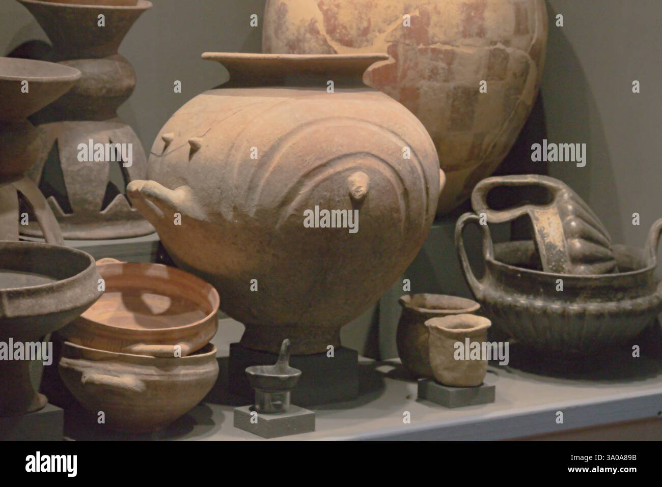Etruscan terracotta objects from Tuscany Stock Photo - Alamy