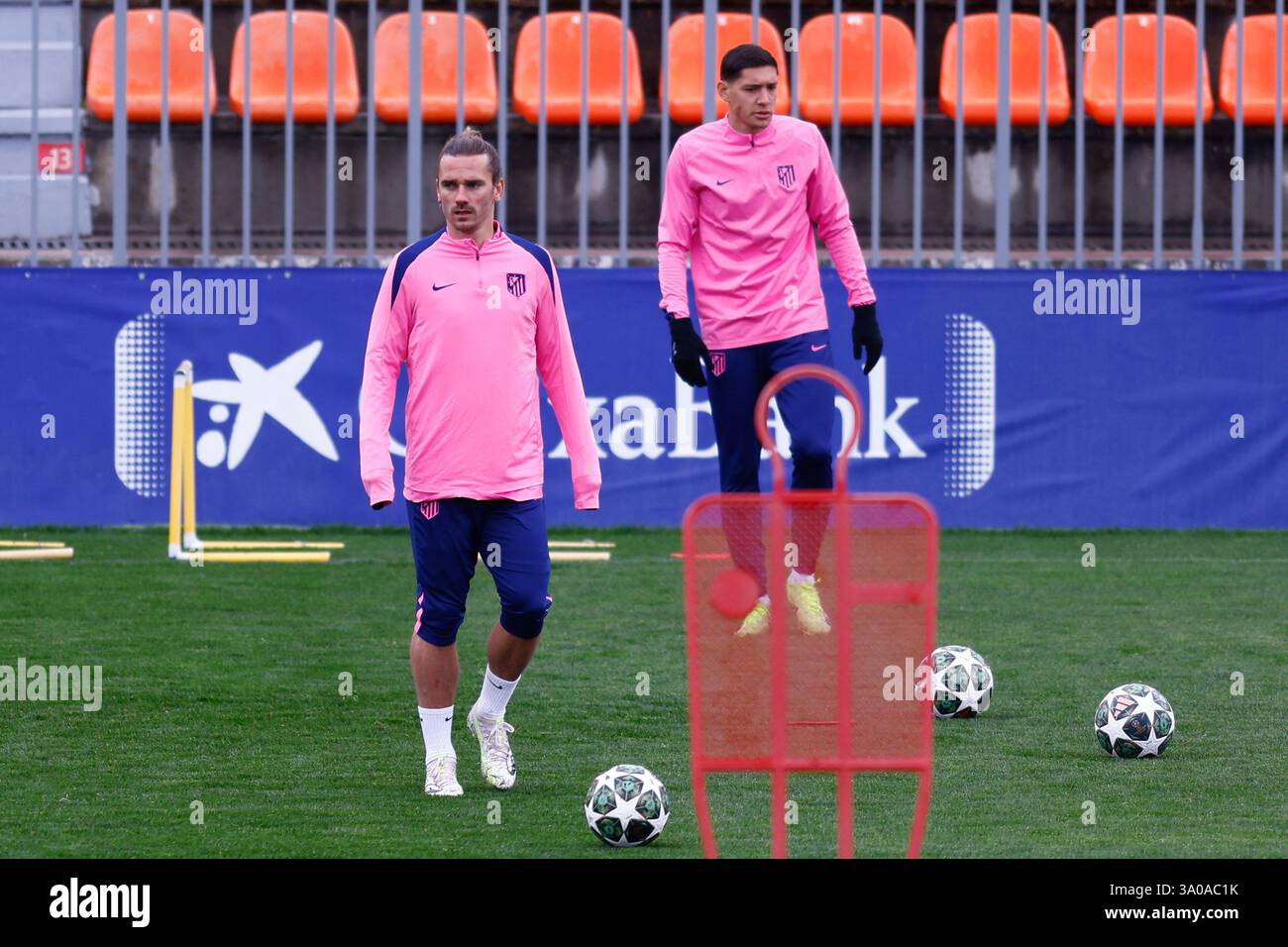 Antoine Griezmann of Atletico de Madrid looks on during the training ...