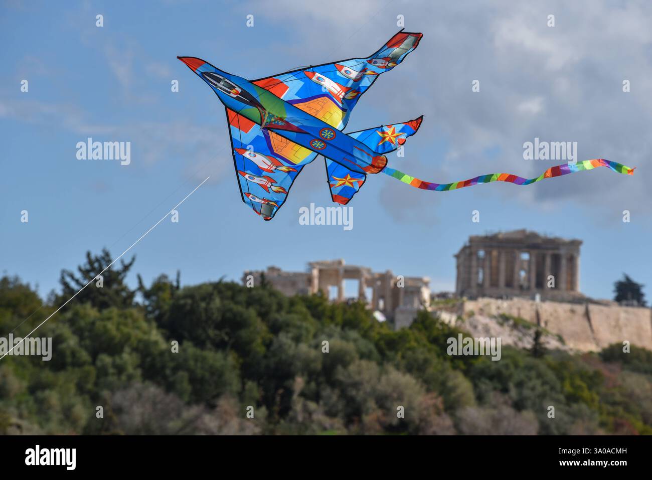 Kites fly over the Acropolis of Athens on Clean Monday People fly kites ...