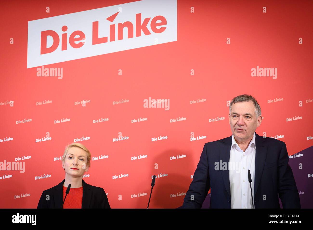 Berlin, Pressekonferenz von DIE LINKE nach der Hamburgwahl Ines ...