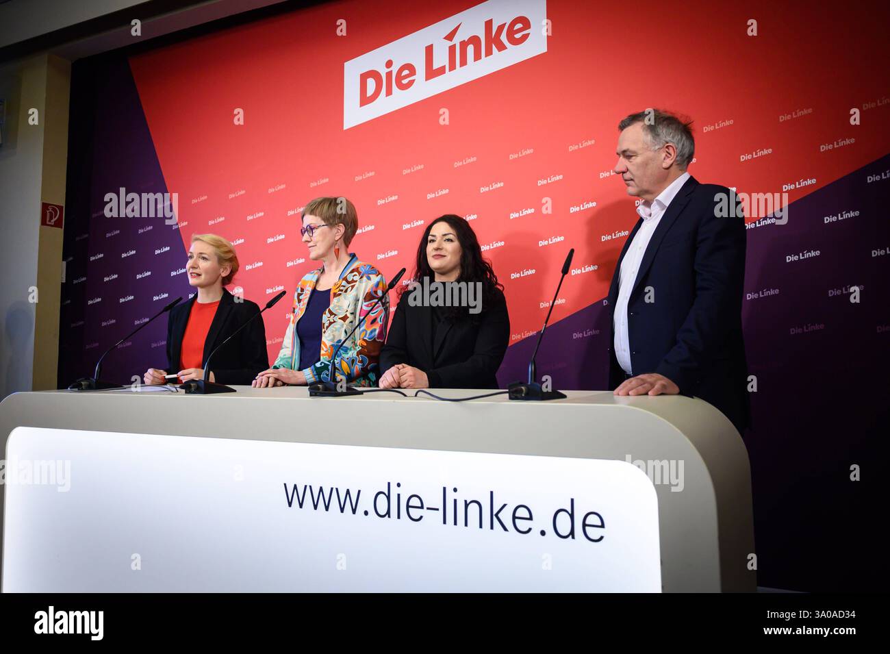 Berlin, Pressekonferenz von DIE LINKE nach der Hamburgwahl Ines ...