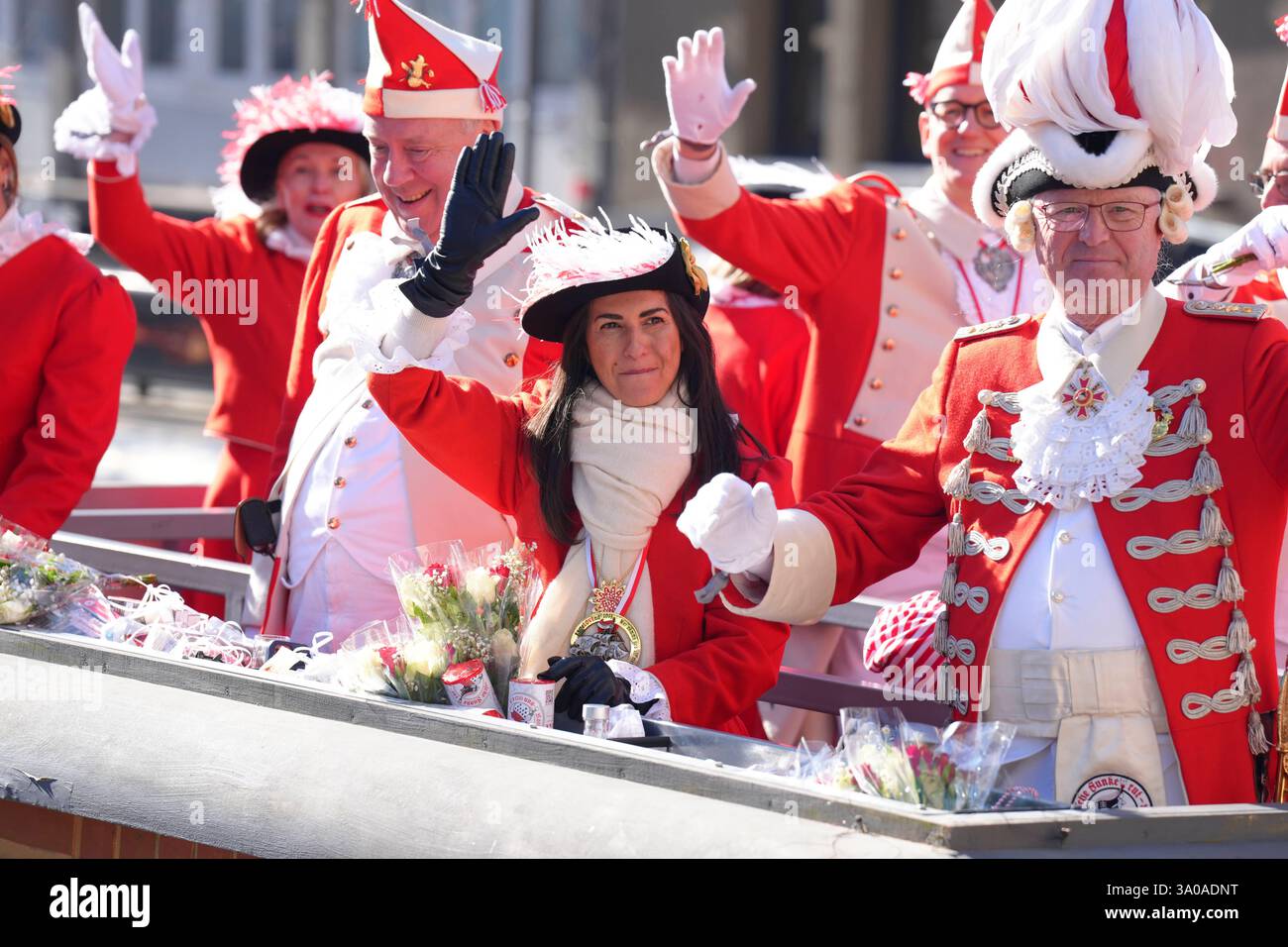 Koelner Karneval, Rosenmontagszug 2025 Serap Gueler CDU auf einem Wagen ...