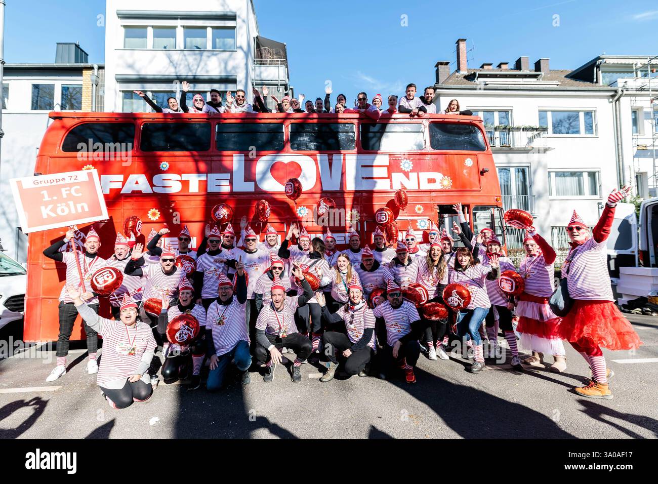 Rosenmontagszug Köln 2025 03.03.2025 Der 1. FC Köln stellt sich zum ...