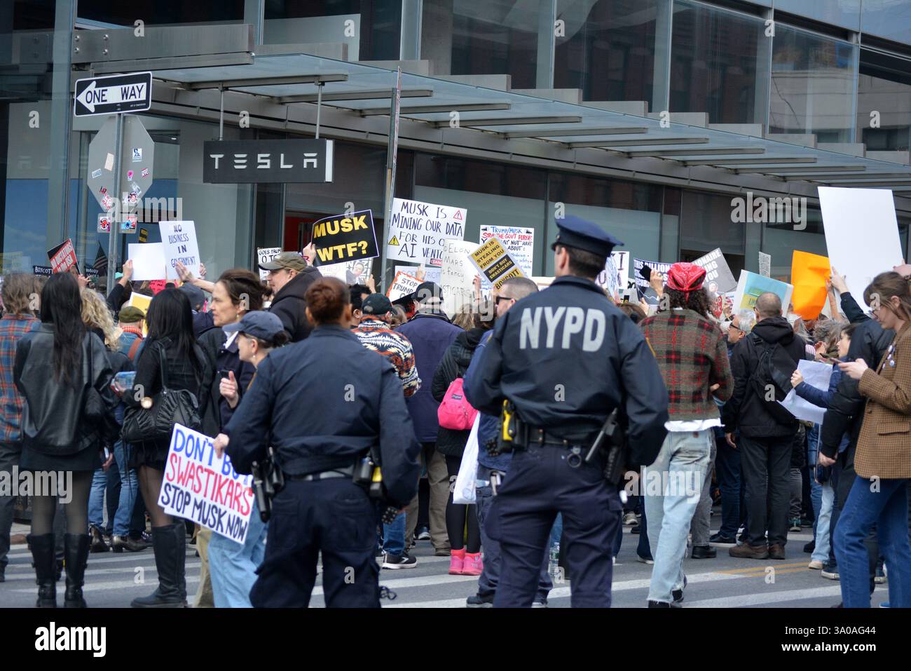 Protest against Elon Musk and DOGE cuts to government spending in front ...