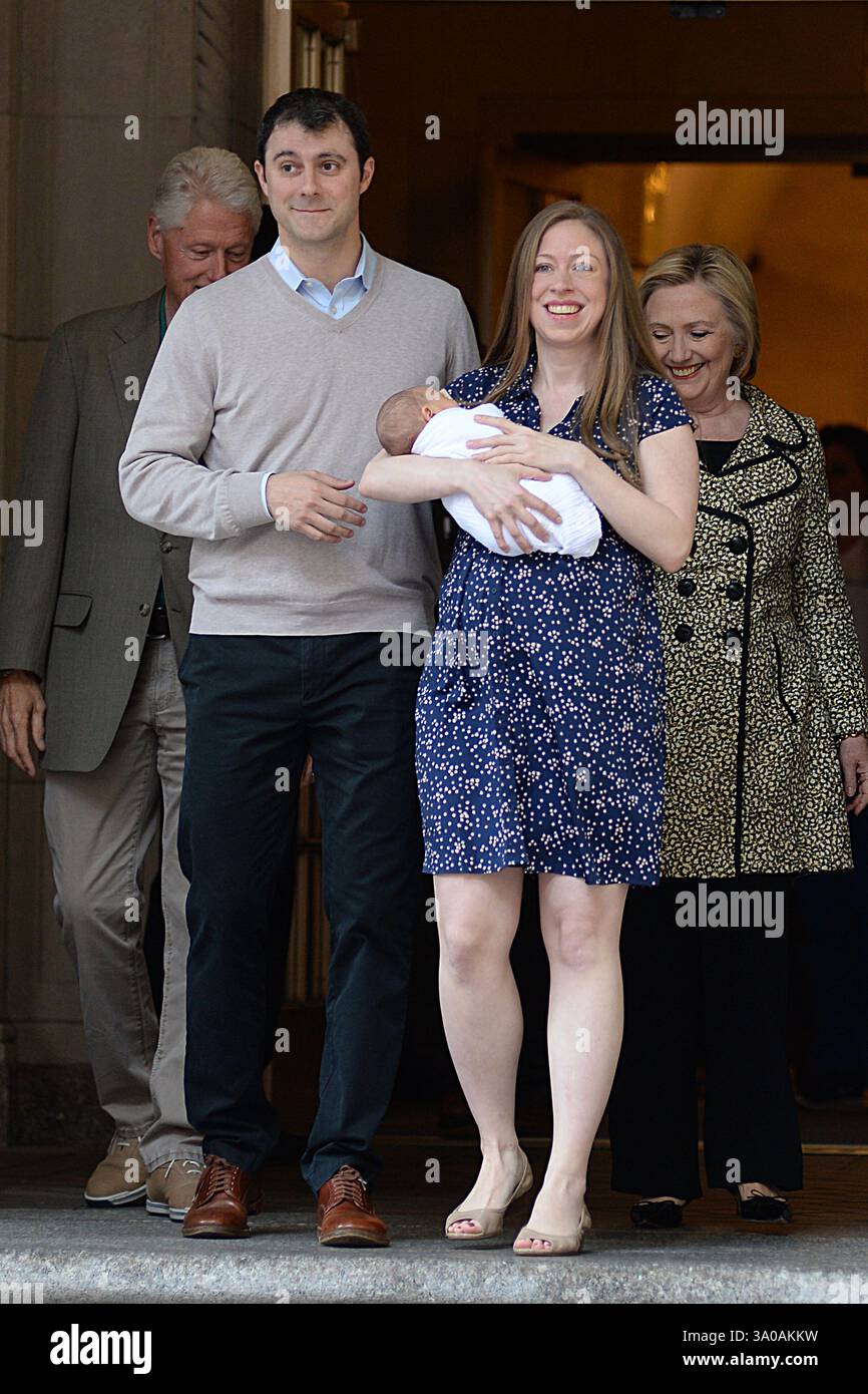 Marc Mezvinsky, Chelsea Clinton and Aidan Clinton Mezvinskyseen leaving ...