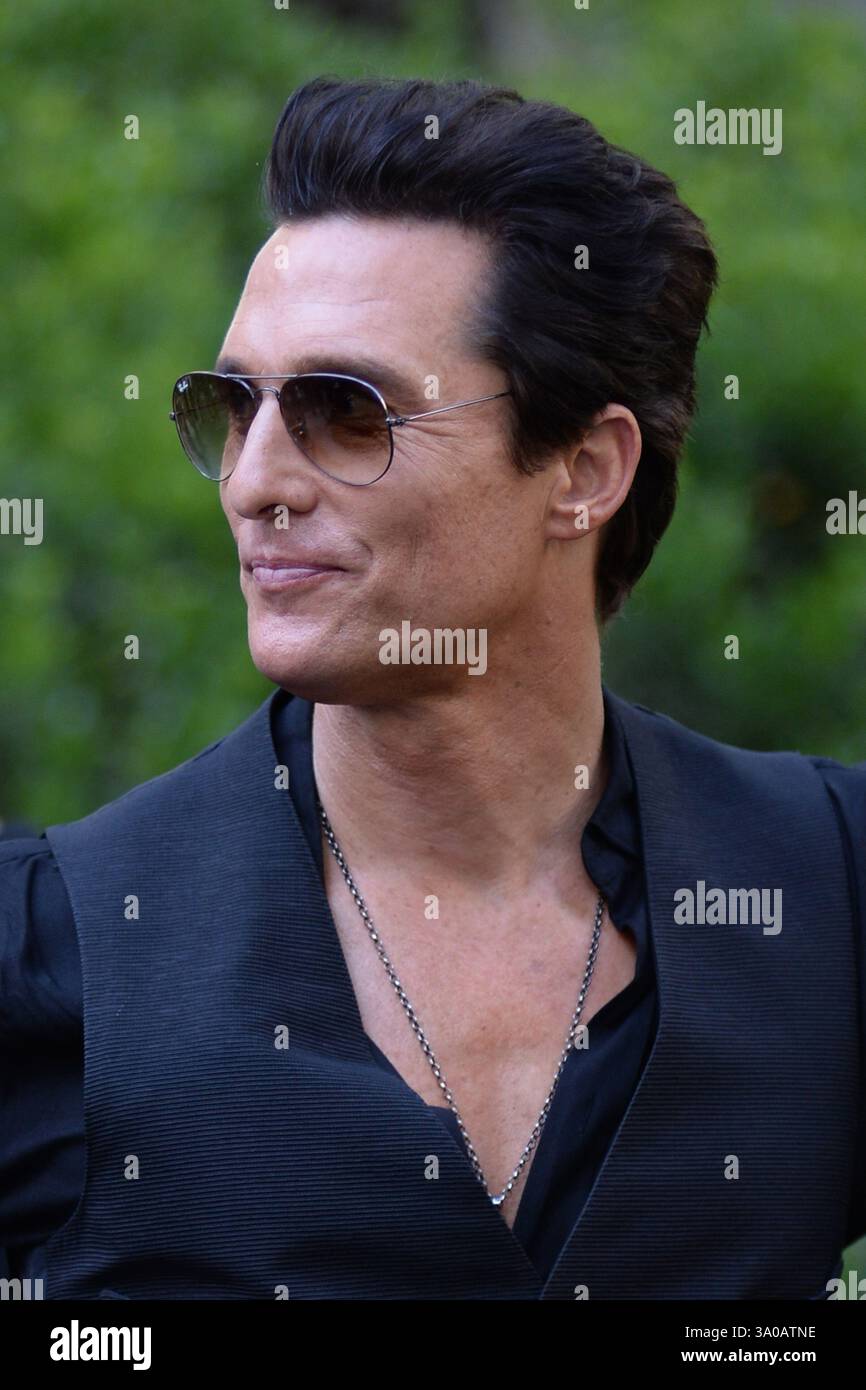 Matthew McConaughey on location filming The Dark Tower in Madison ...