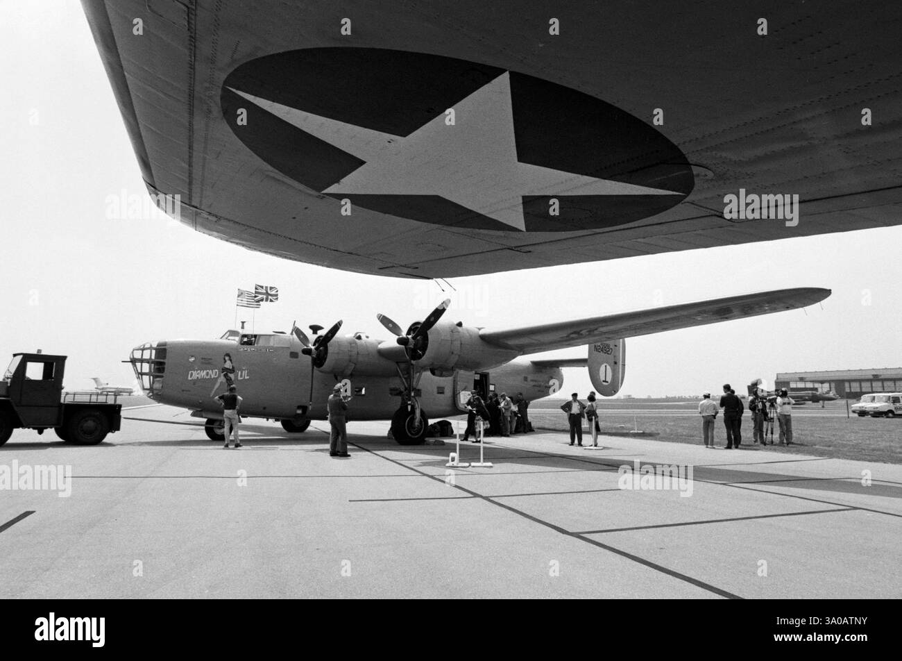 The Worlds oldest Liberator WW2 US bomber 'Diamond 'Lil' at the ...