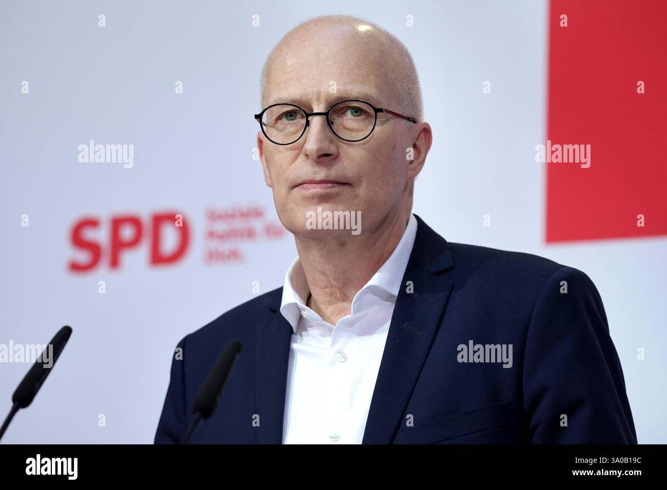 Peter Tschentscher, 1. Buergermeister der Hansestadt Hamburg, PK nach ...