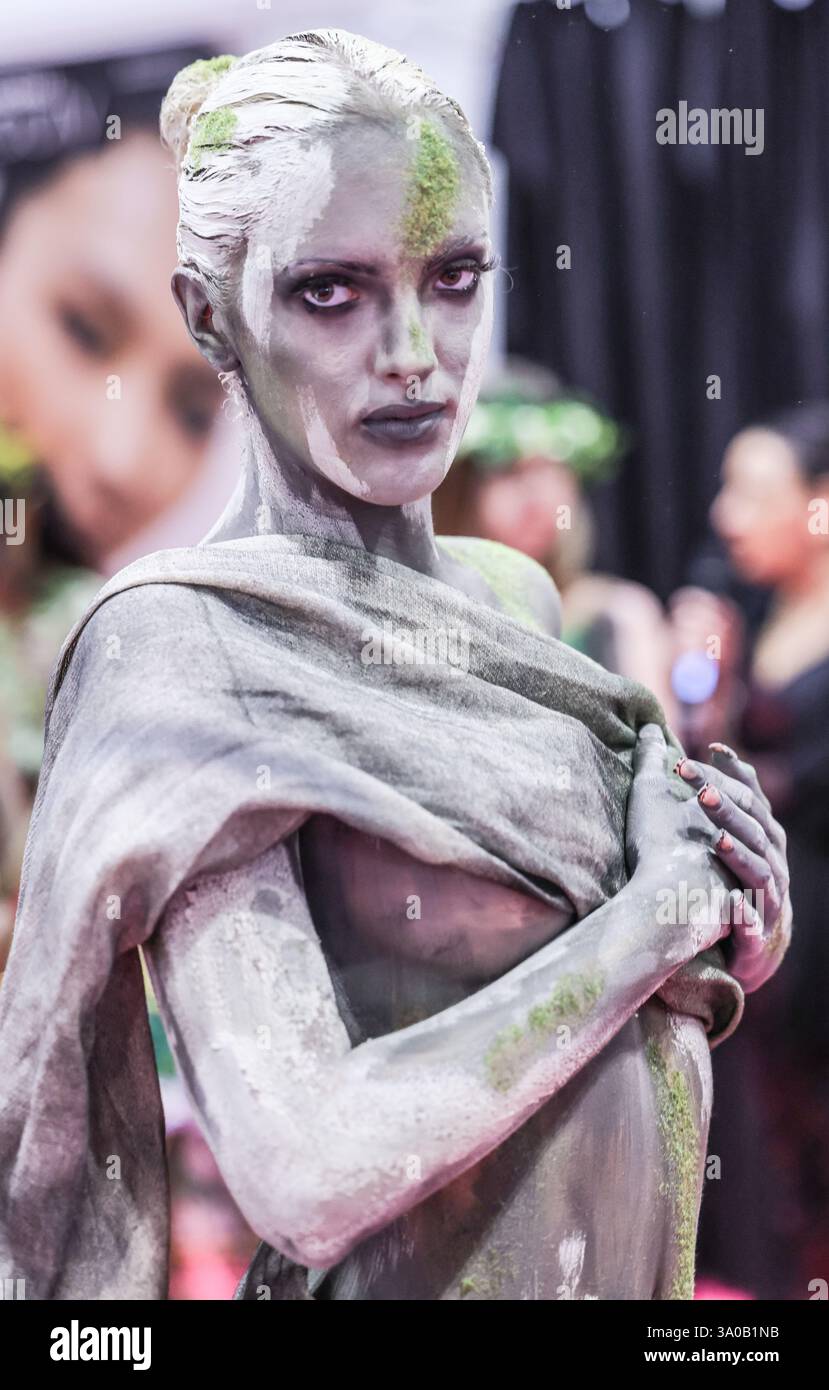 Professional beauty competitions 2025 hi-res stock photography and ...