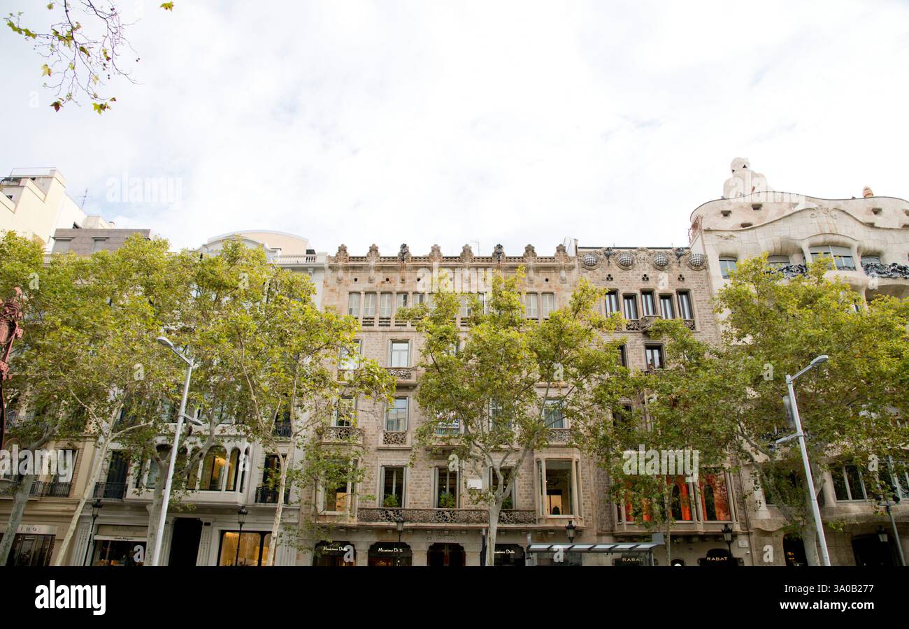 Barcelona,Catalonia,Spain,Architecture,Buildings,Gaudi Buildings,Street ...
