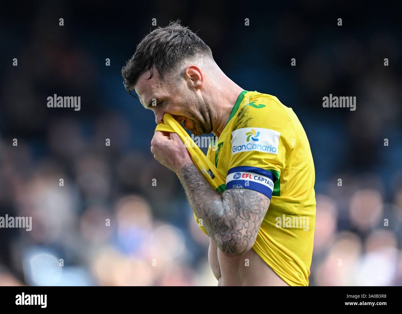 Norwich City's Shane Duffy during the Sky Bet Championship match at ...
