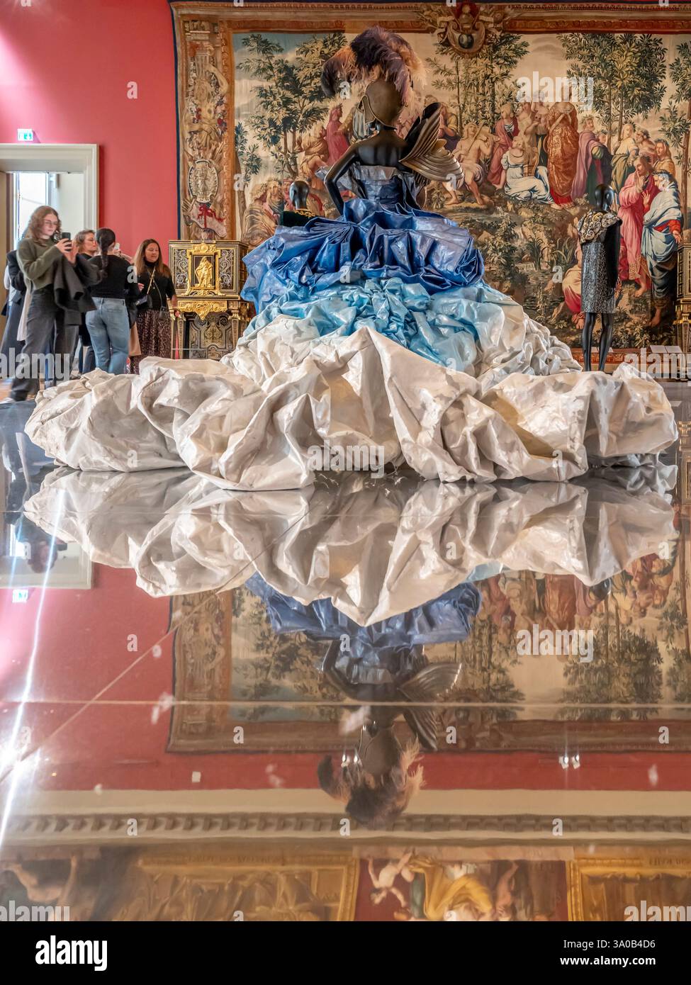 Paris, France - 03 01 2025: Le Louvre Couture. Christian Dior, John ...