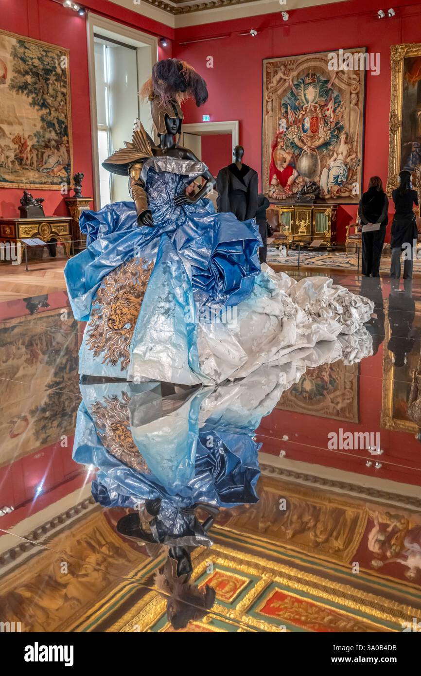 Paris, France - 03 01 2025: Le Louvre Couture. Christian Dior, John ...