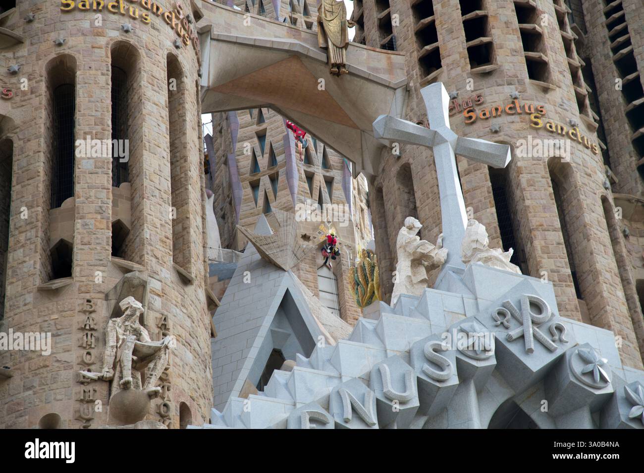 Barcelona,Catalonia,Spain,Architecture,Buildings,Gaudi Buildings,Street ...