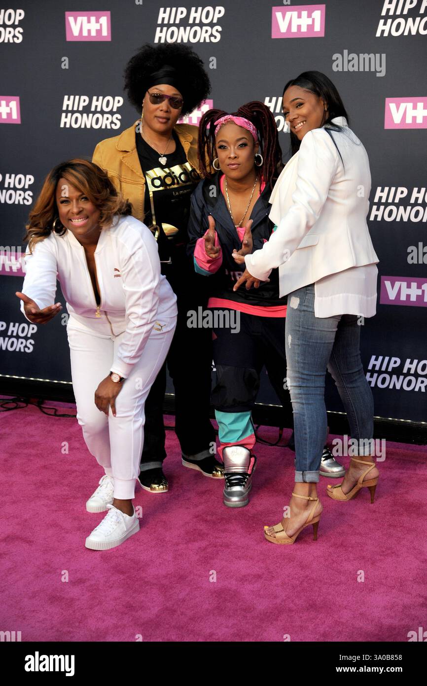 Yo-Yo,Da Brat, Monie Love and Robin Yvette attending the VH1 Hip Hop ...