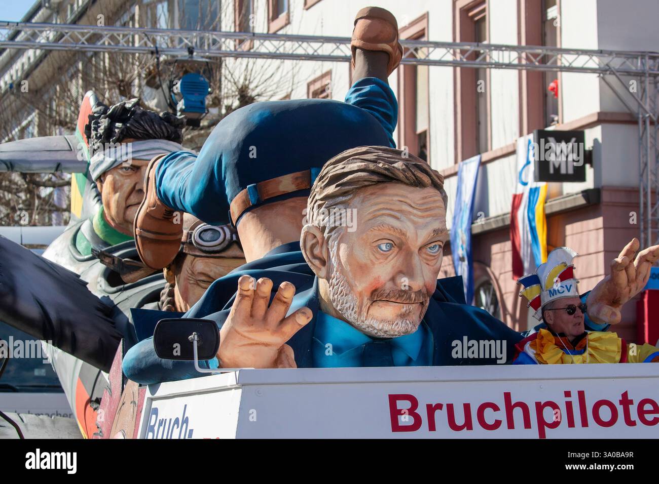 03 March 2025, Rhineland-Palatinate, Mainz: A float shows the former ...