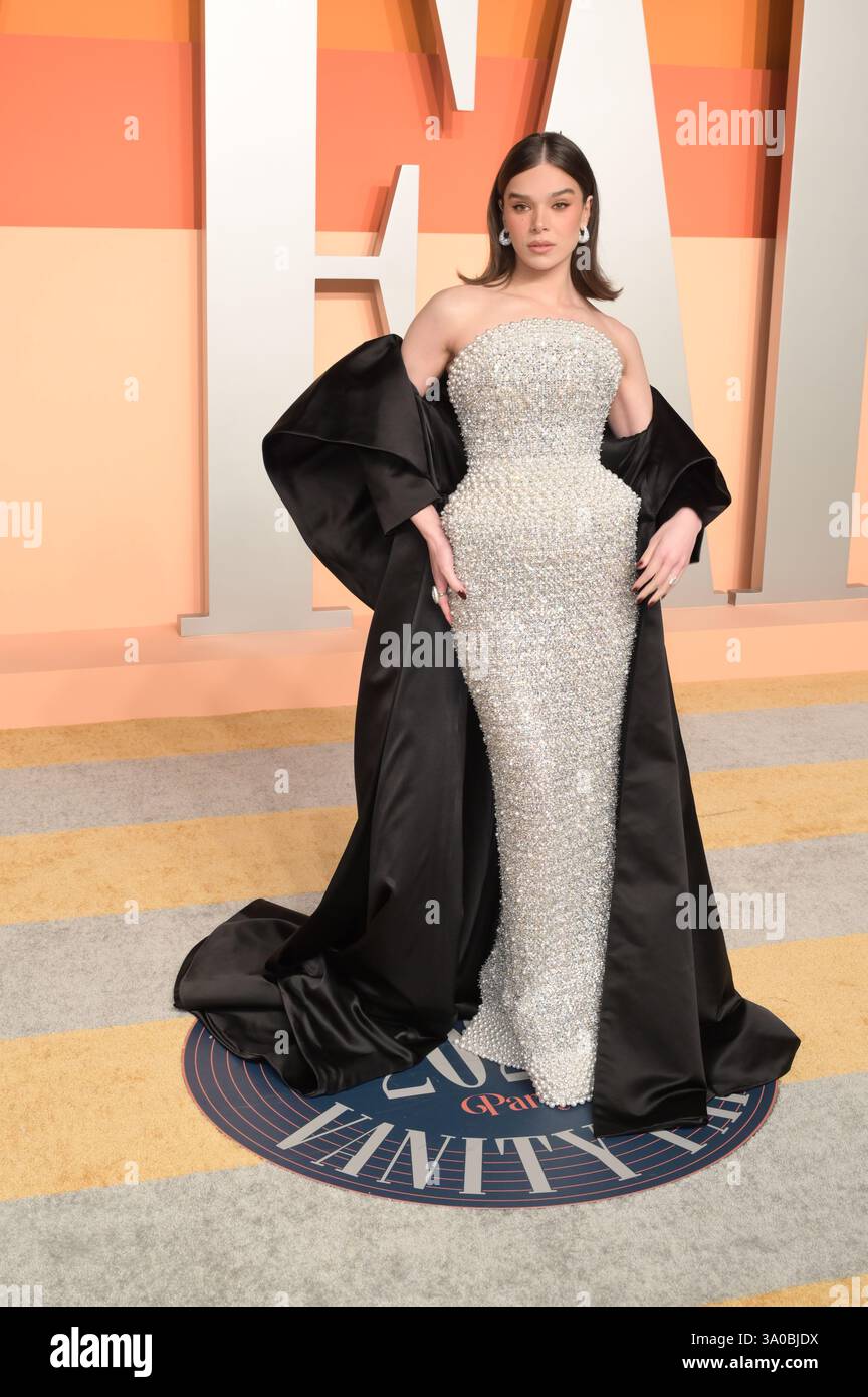 Los Angeles, USA. 02nd Mar, 2025. Los Angeles, CA. 02MAR2025: Hailee ...