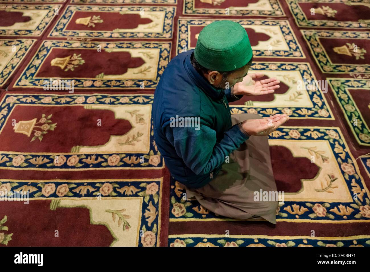 A Kashmiri Muslim man pray inside Jamia Masjid Srinagar on the second ...