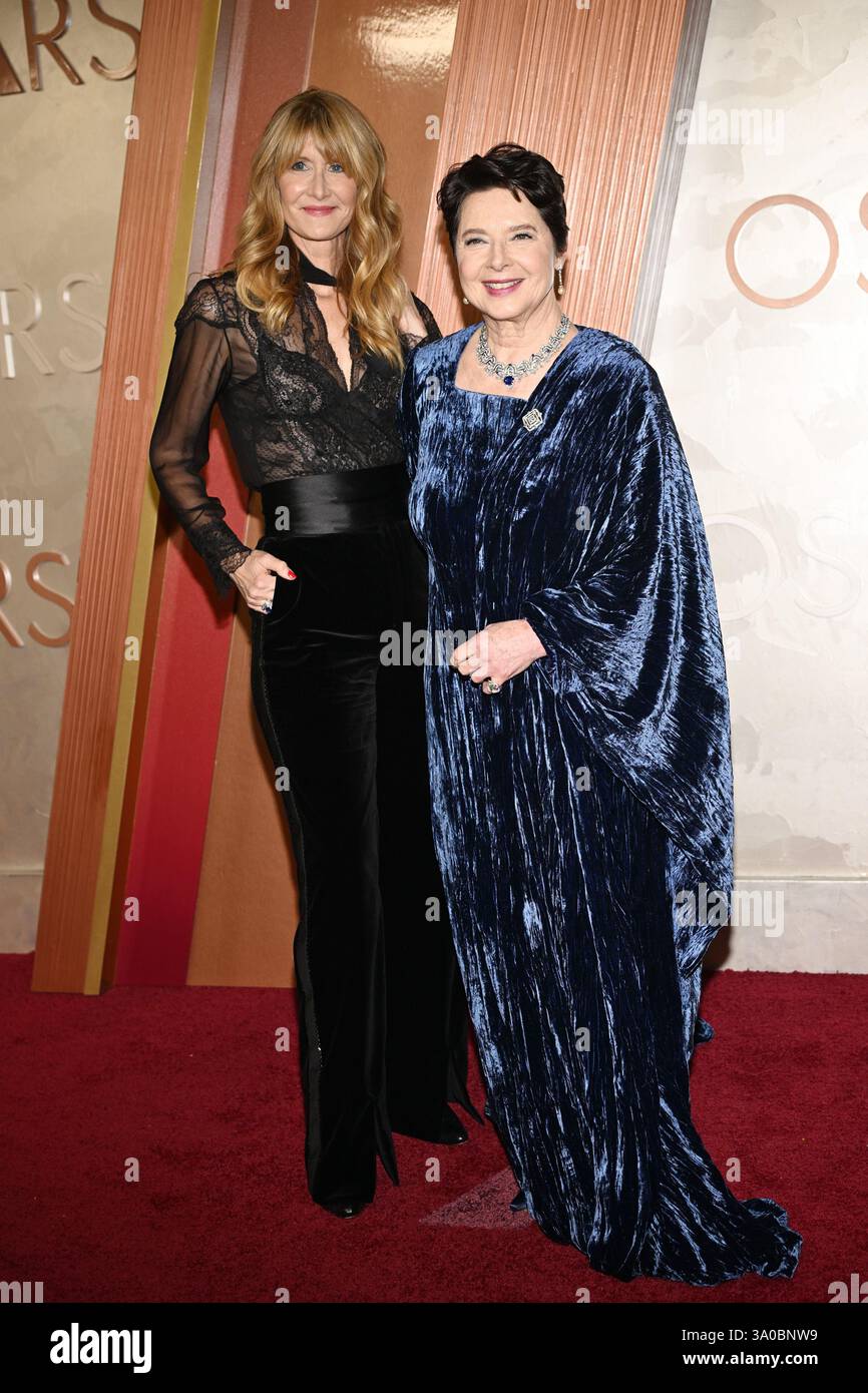 HOLLYWOOD, CA - MARCH 2: Laura Dern and Isabella Rossellini at the 97th ...