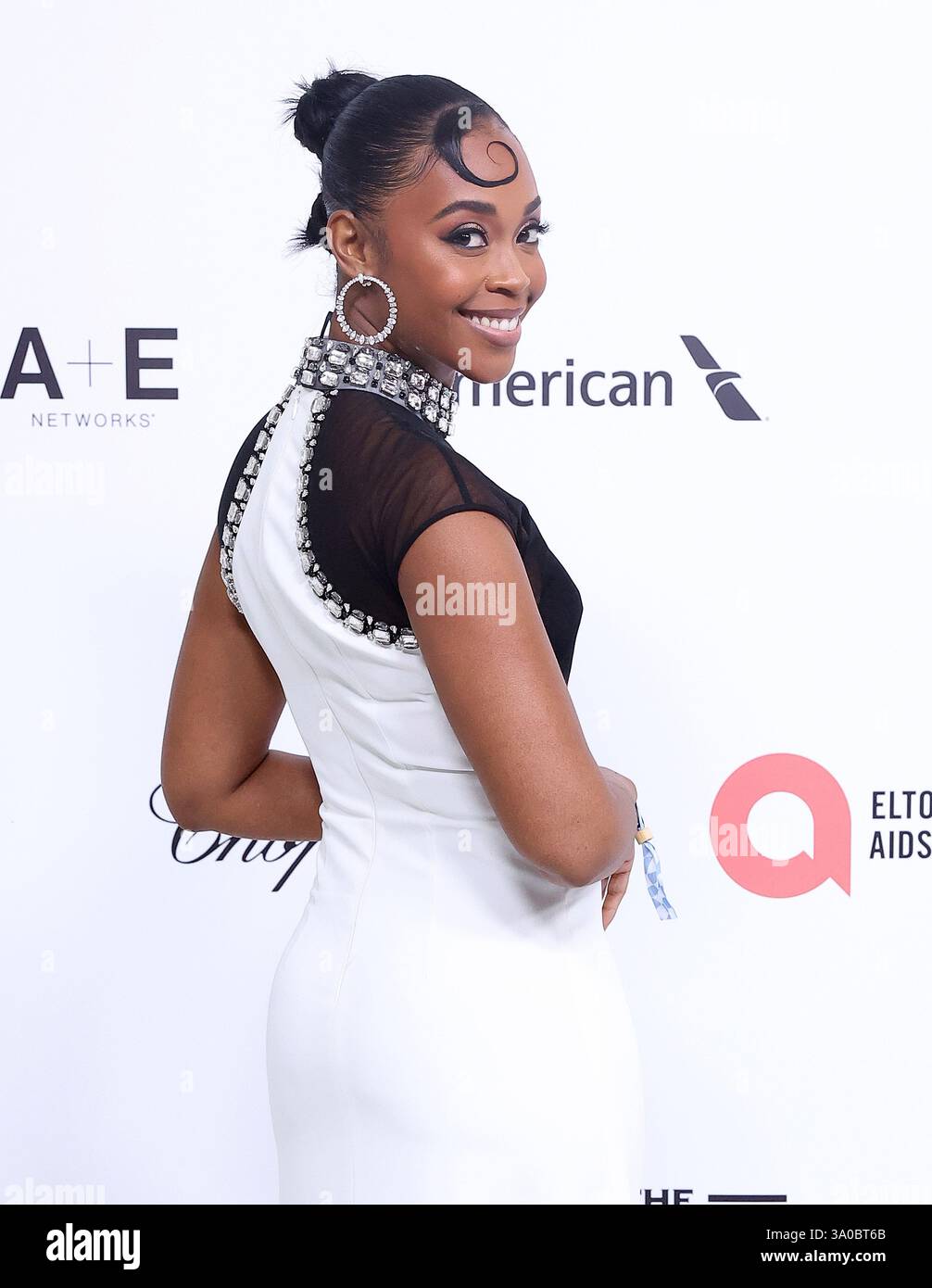 West Hollywood, USA. 02nd Mar, 2025. Nafessa Williams attends Elton ...