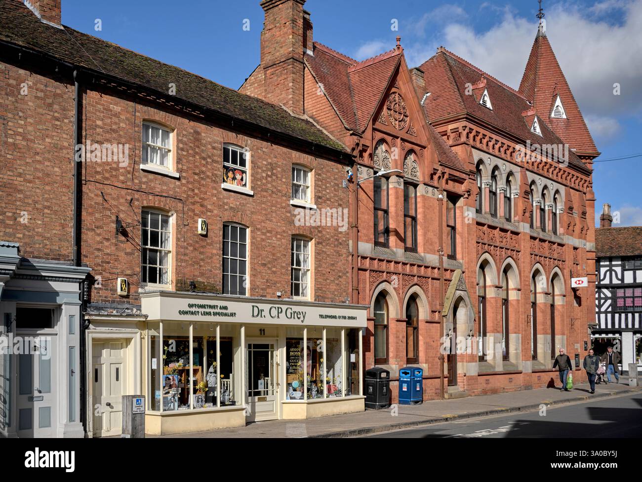 HSBC bank, Chapel Street Stratford, upon Avon, England, UK Stock Photo ...