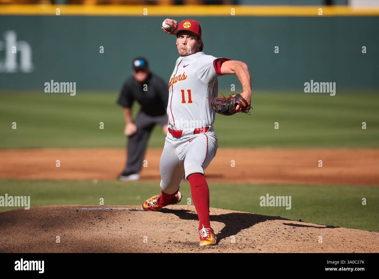 Los Angeles, USA. 2nd Mar, 2025. USC Pitcher Michael Ebner (11 ...