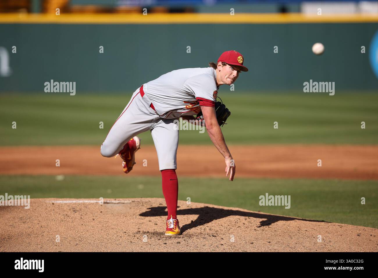 Los Angeles, USA. 2nd Mar, 2025. USC Pitcher Michael Ebner (11 ...