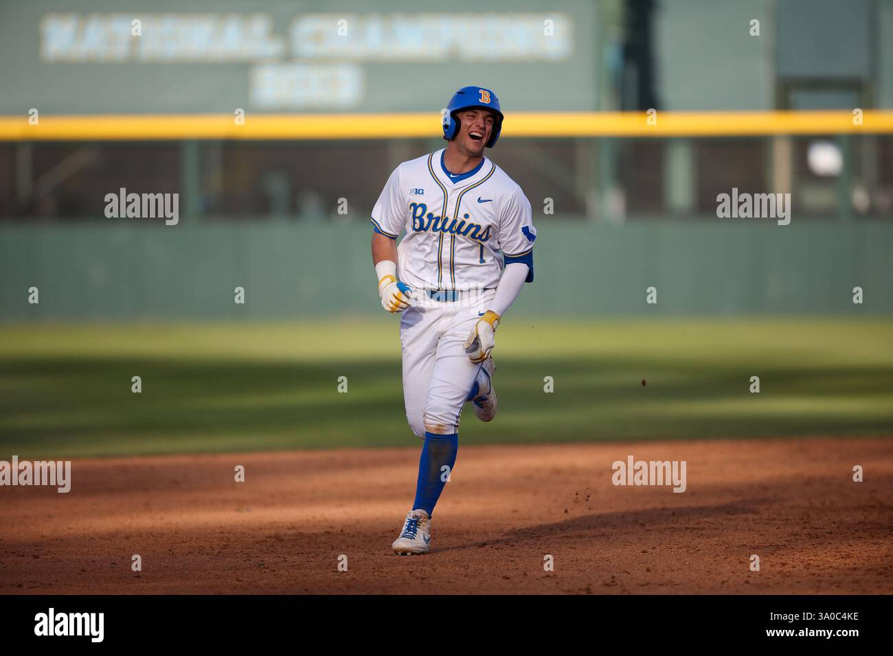 Los Angeles, USA. 2nd Mar, 2025. UCLA's Roch Cholowsky (1) trots around ...