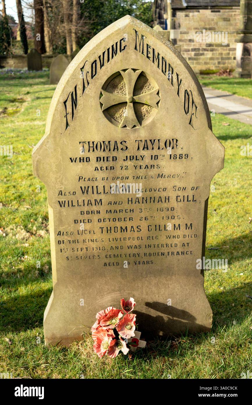 Gravestone of Thomas Taylor. Christ Church, Newburgh Stock Photo - Alamy