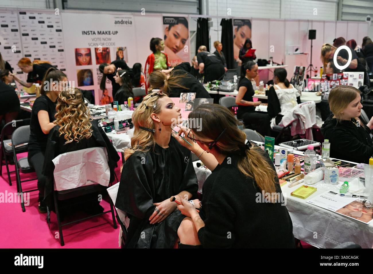 London, UK. 3rd Mar, 2025. Hundreds of Beaute Tool, Skin Care, Body ...