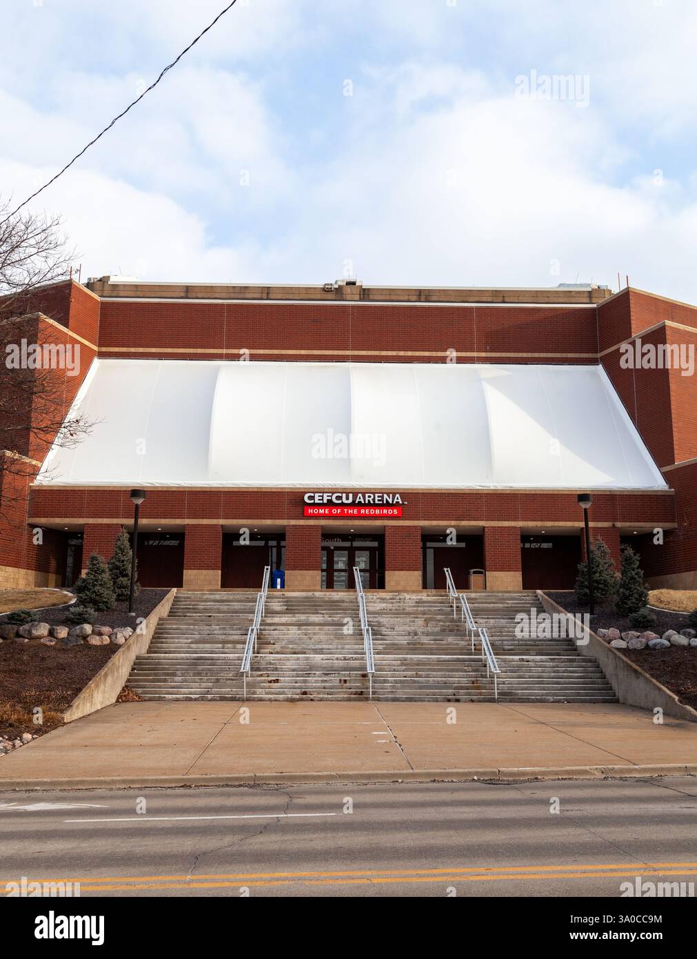CEFCU Arena on the campus of Illinois State University home of the Redbirds Stock Photo - Alamy
