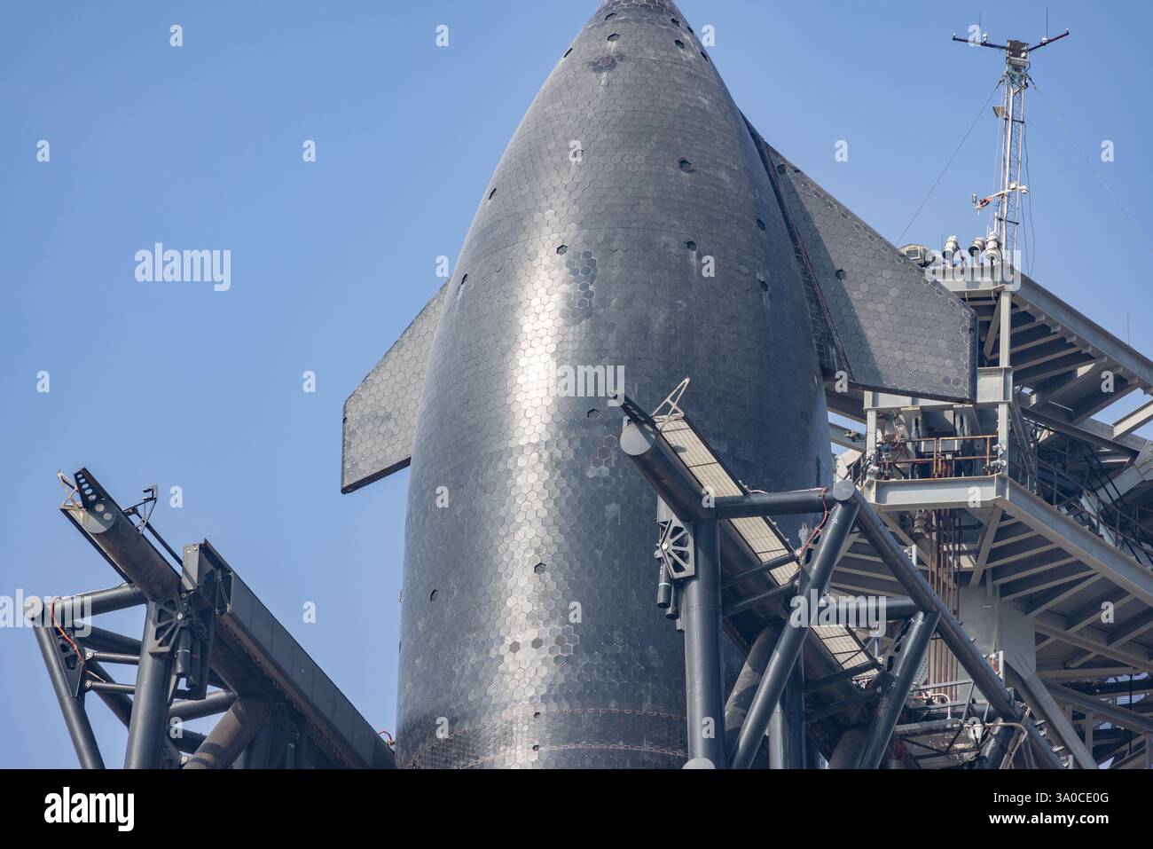 Boca Chica, USA. 03rd Mar, 2025. Fully stacked on the OLM Orbital ...