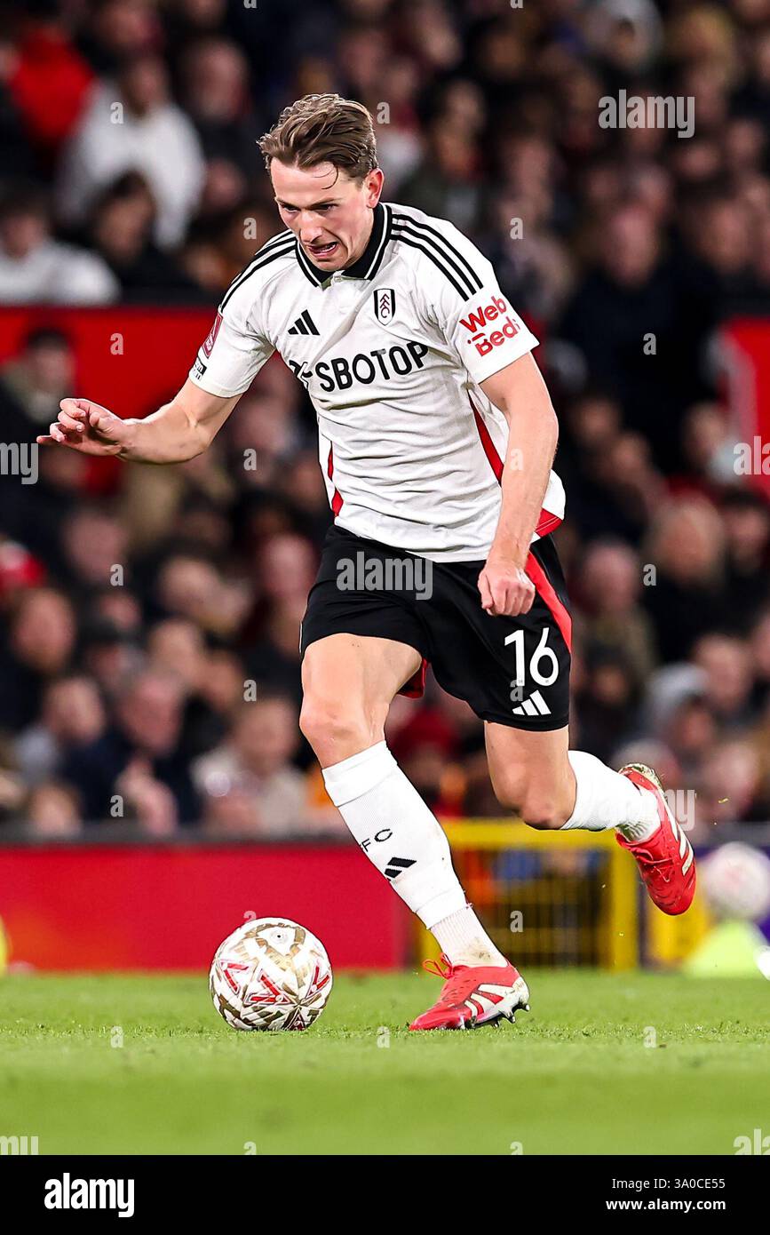 Manchester, UK. 02nd Mar, 2025. Sander Berge of Fulham during the ...