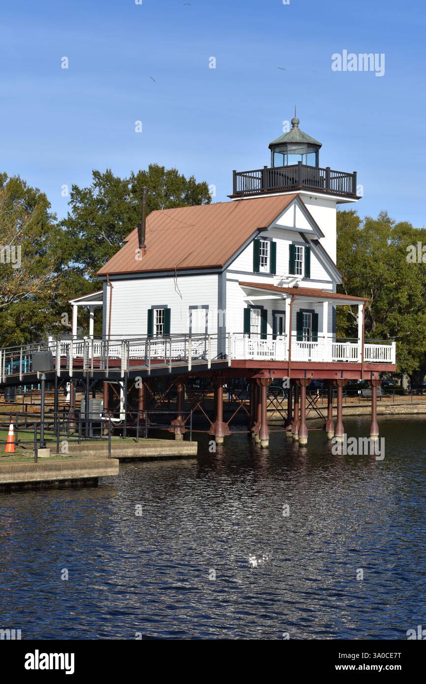 The Roanoke River Lighthouse located in Historic Edenton, North ...