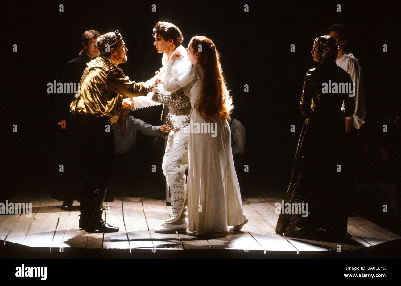 front, l-r: Simon Russell Beale (King Edward II), Grant Thatcher (Piers ...