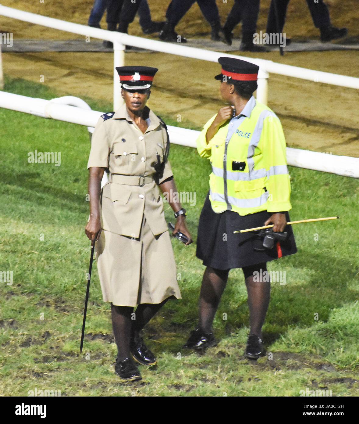 Police In Barbados/Female Officers At Horse Racing,Barbados Police ...