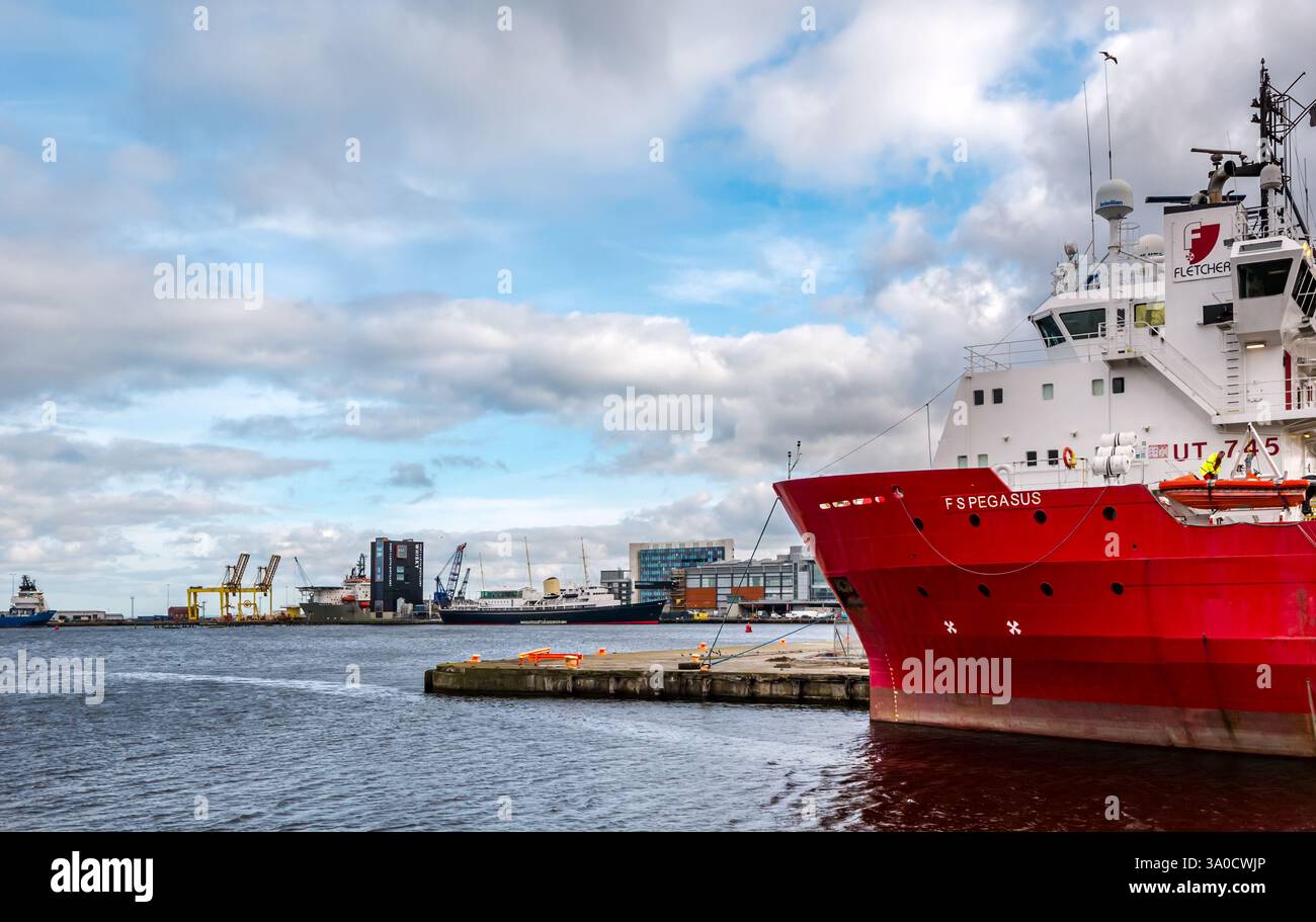 FS Pegasus offshore tug and supply ship docked in Leith harbour with ...