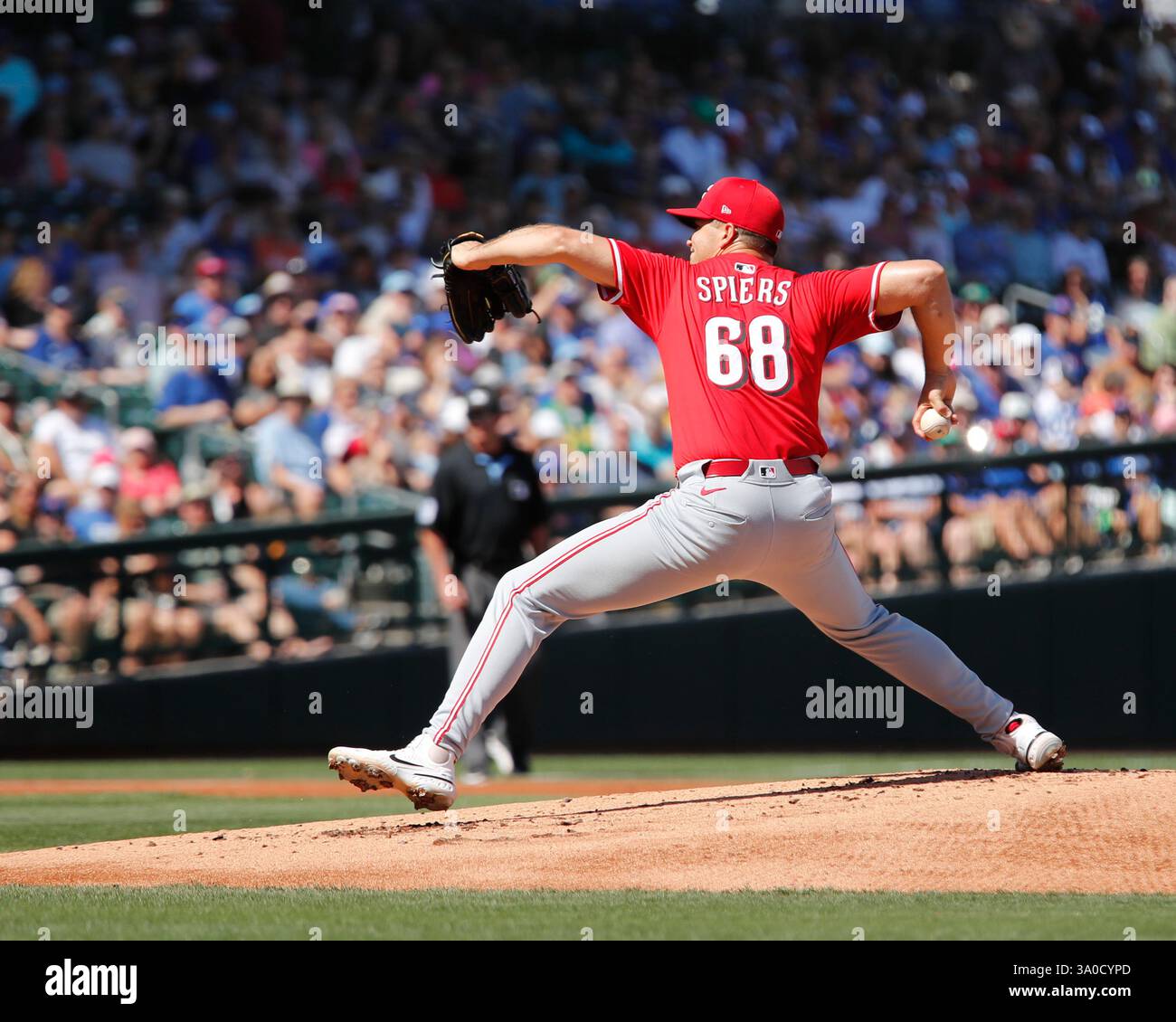 Mesa, Arizona, USA. 2nd Mar, 2025. Cincinnati Reds pitcher Carson ...