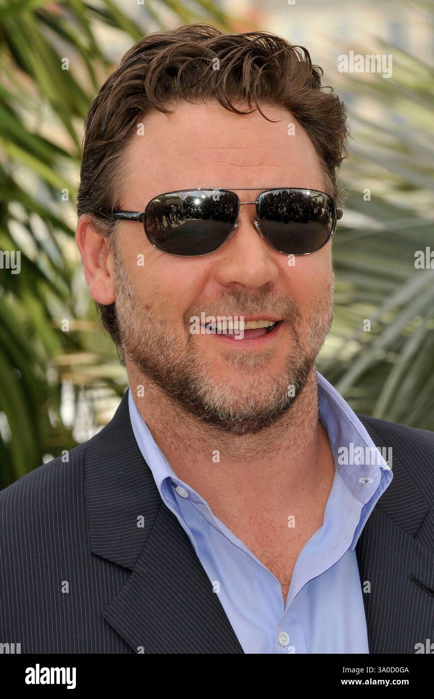 RUSSELL CROWE."Robin Hood' photocall.63rd International Cannes Film ...